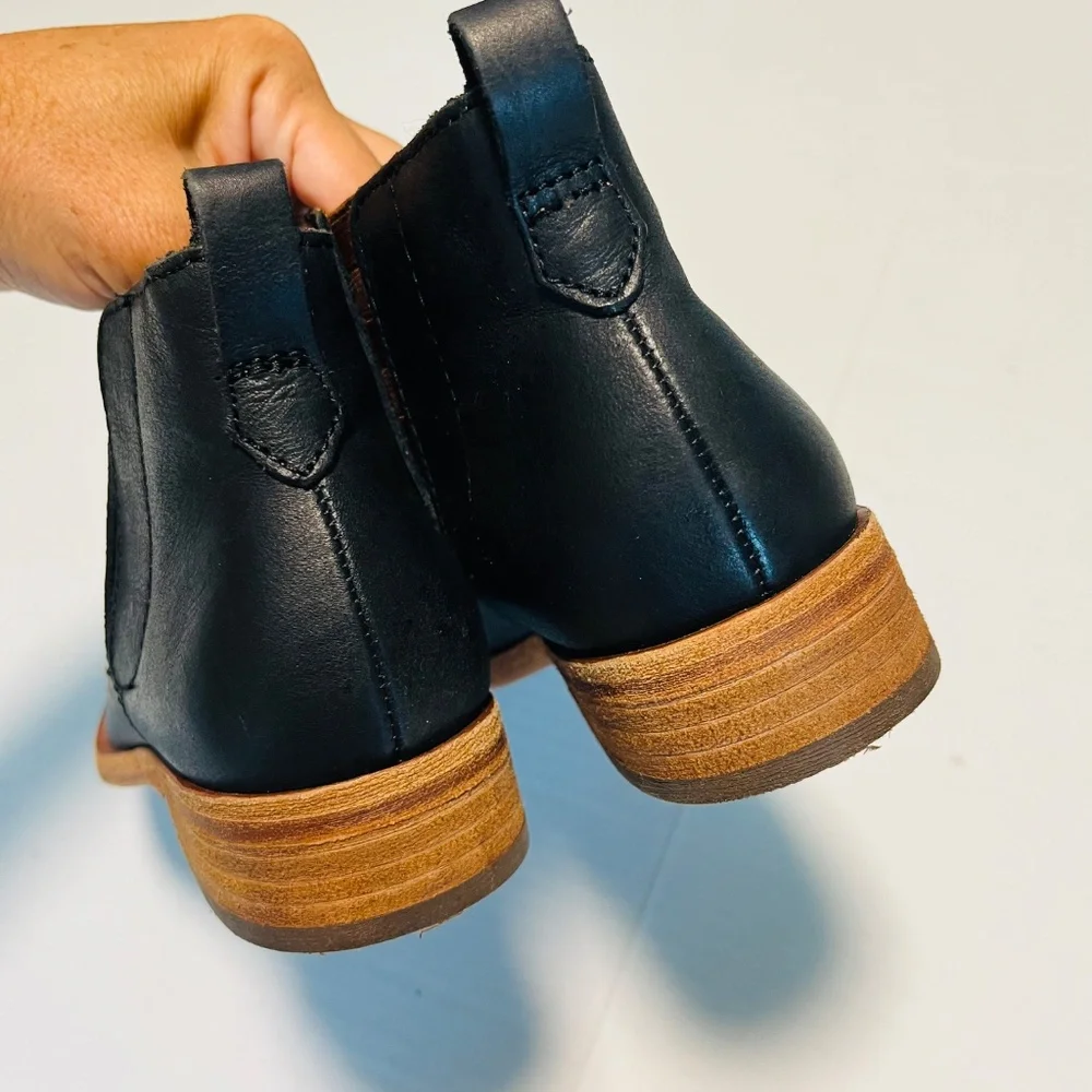 Kork-Ease | Shoes | Kork Ease Sz 6m Black Leather Velma Chelsea Boot ...